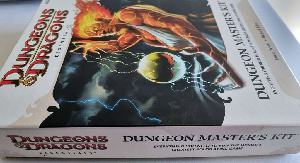 Dungeons and Dragons Essentials - Dungeon Master's Kit (4e) Default Title